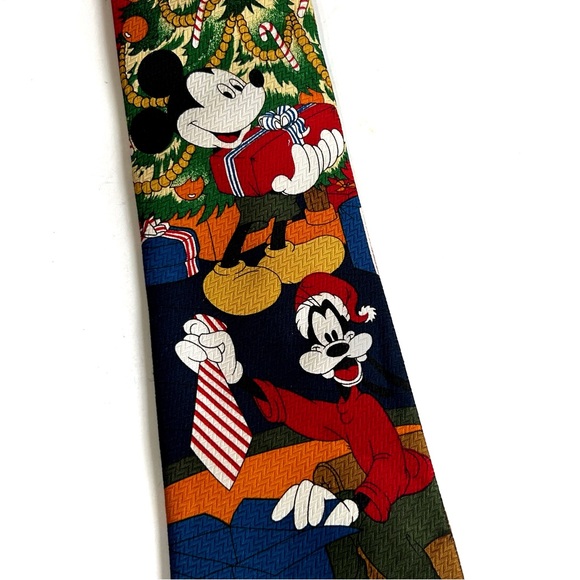 Disney | Accessories | Disney Mickey Mouse And Goofy Christmas Tie ...